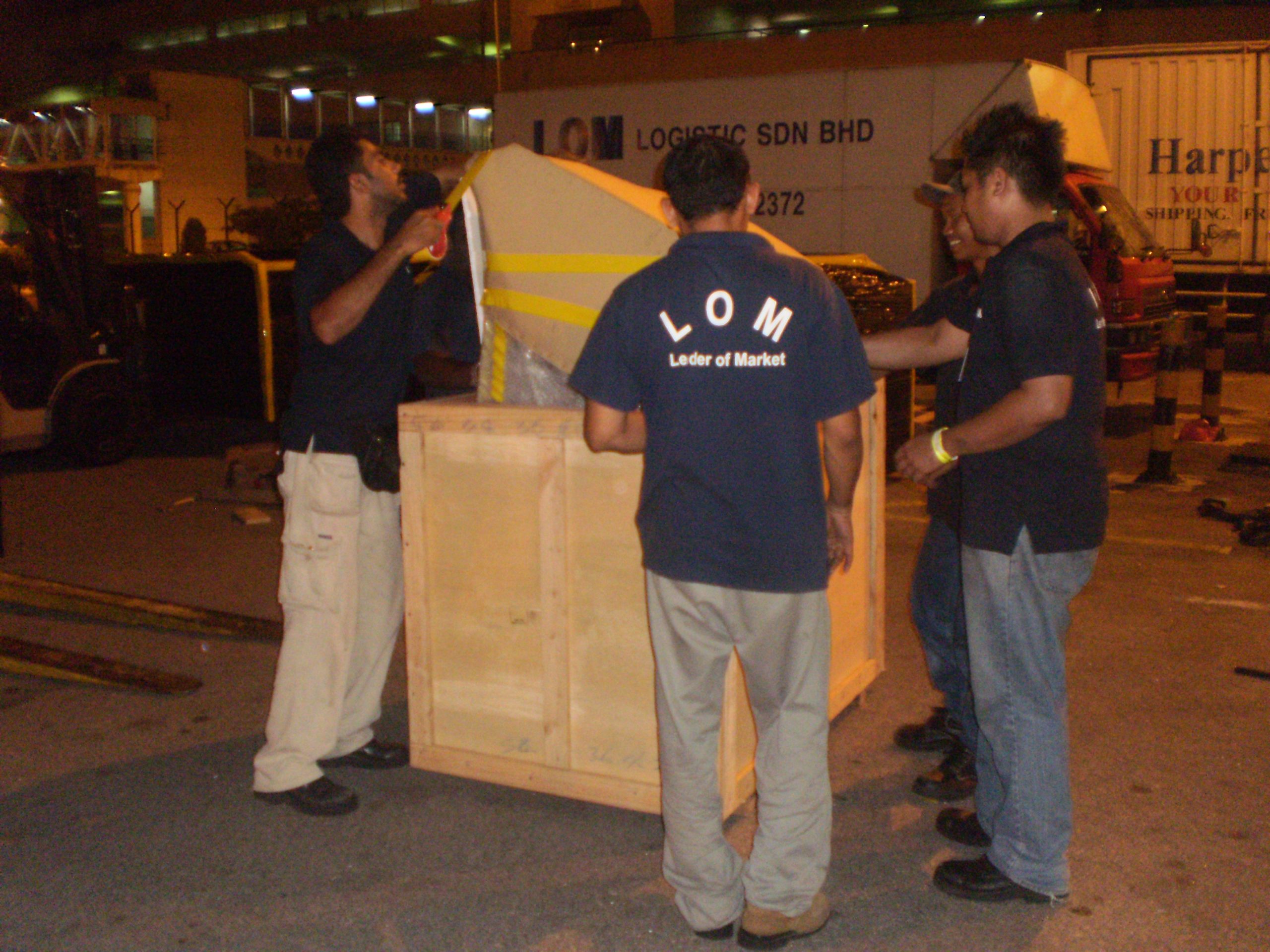 Services - Lom Malaysia Sdn Bhd